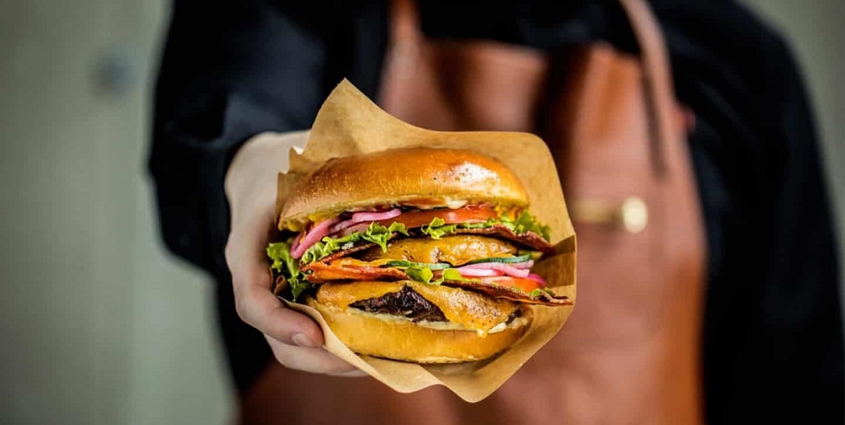 Kendt burgerkæde lukker restauranter | Nyheder24.dk