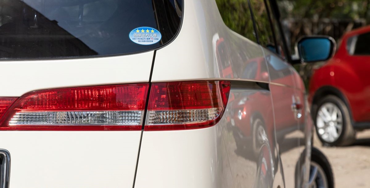 Populær bilmodel tilbagekaldes: Din bil kan være i farezonen